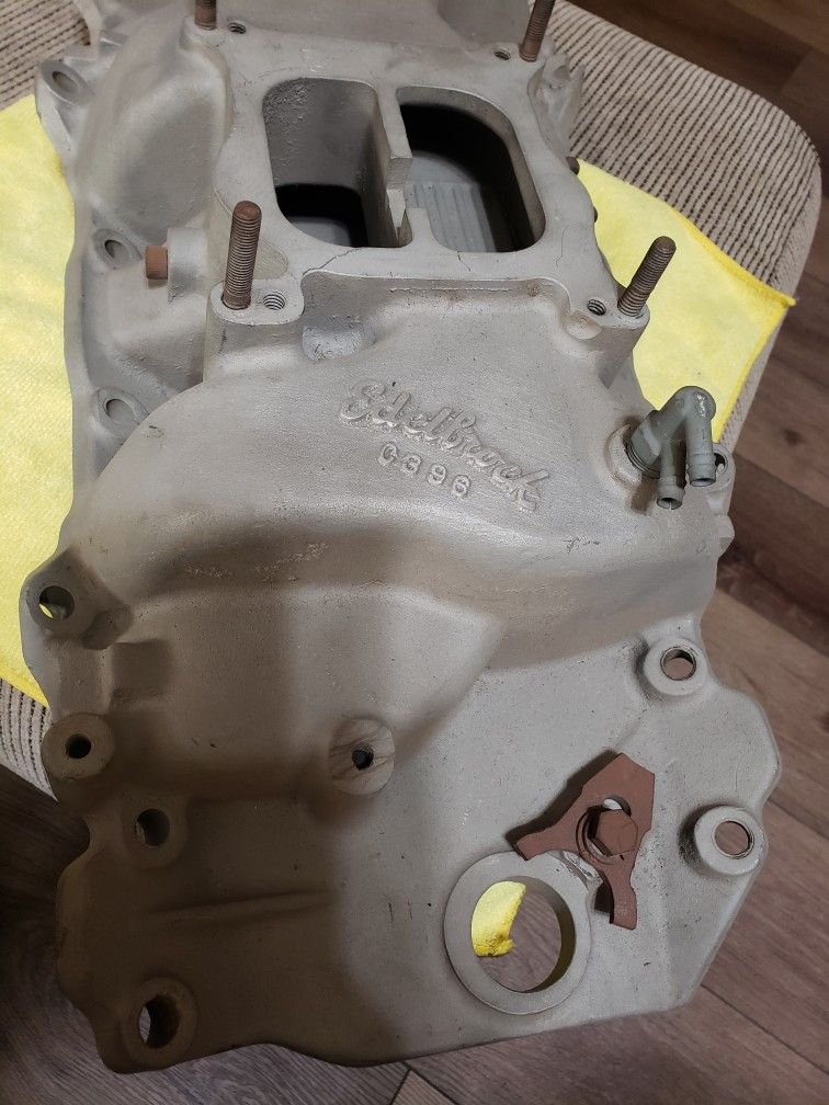 BBC Edelbrock C396 Intake Manifold for Sale in San Diego, CA - OfferUp