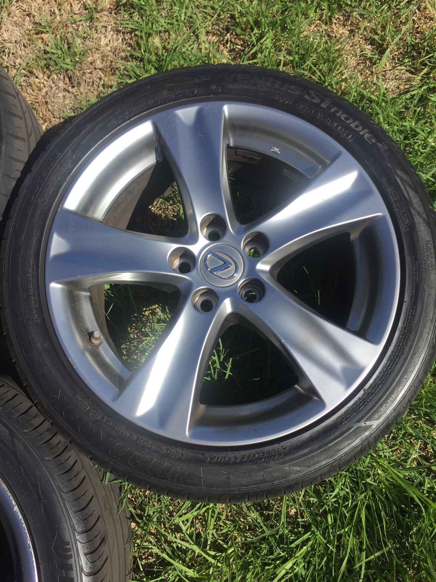 18 inch Lexus rims for Sale in San Diego, CA - OfferUp