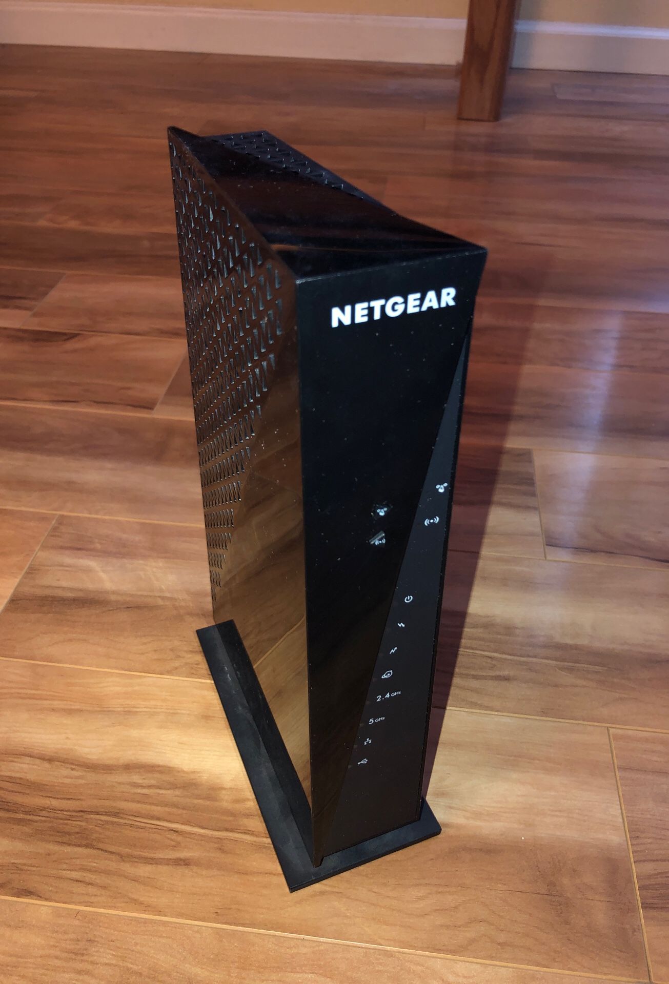 Cable Modem/Wireless Router Combo: Netgear C6300 for Sale in Phoenix ...