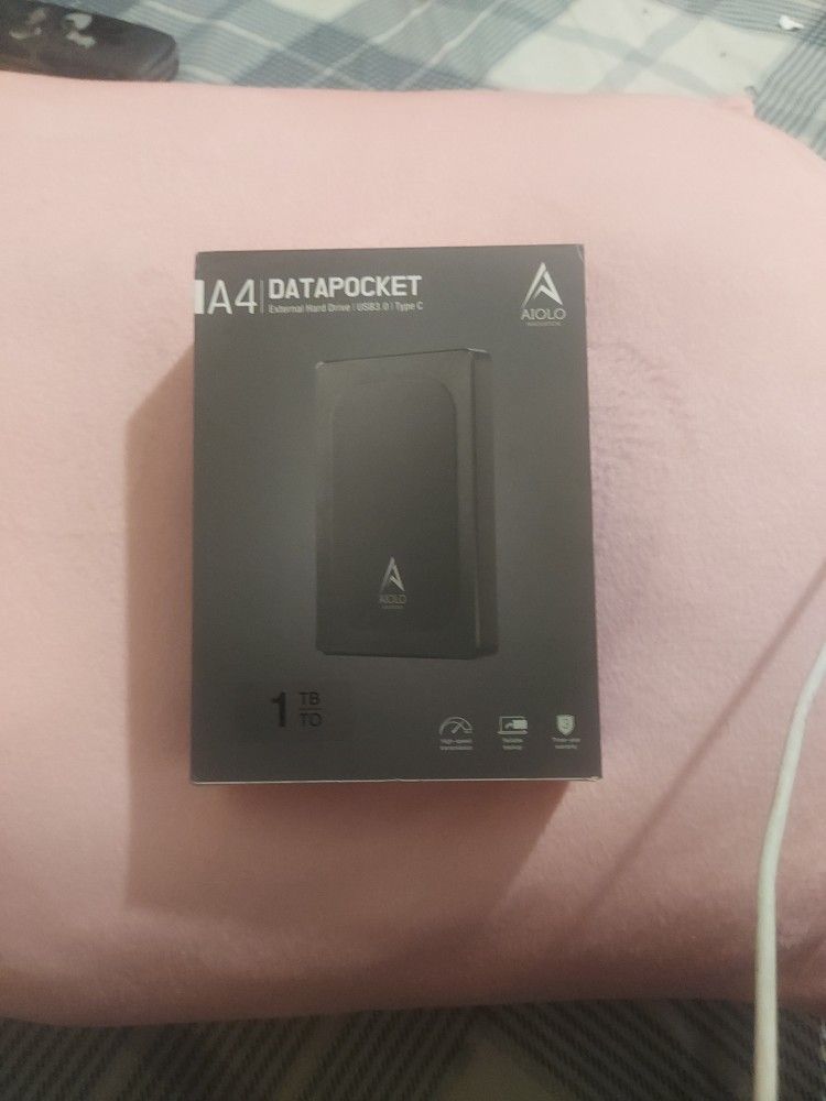 Data Pocket Hard Drive for Sale in La Mirada, CA - OfferUp