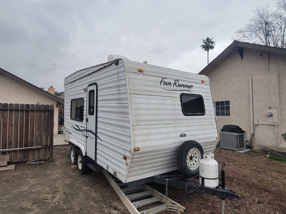 05 Carson Fun runner for Sale in Fontana, CA - OfferUp