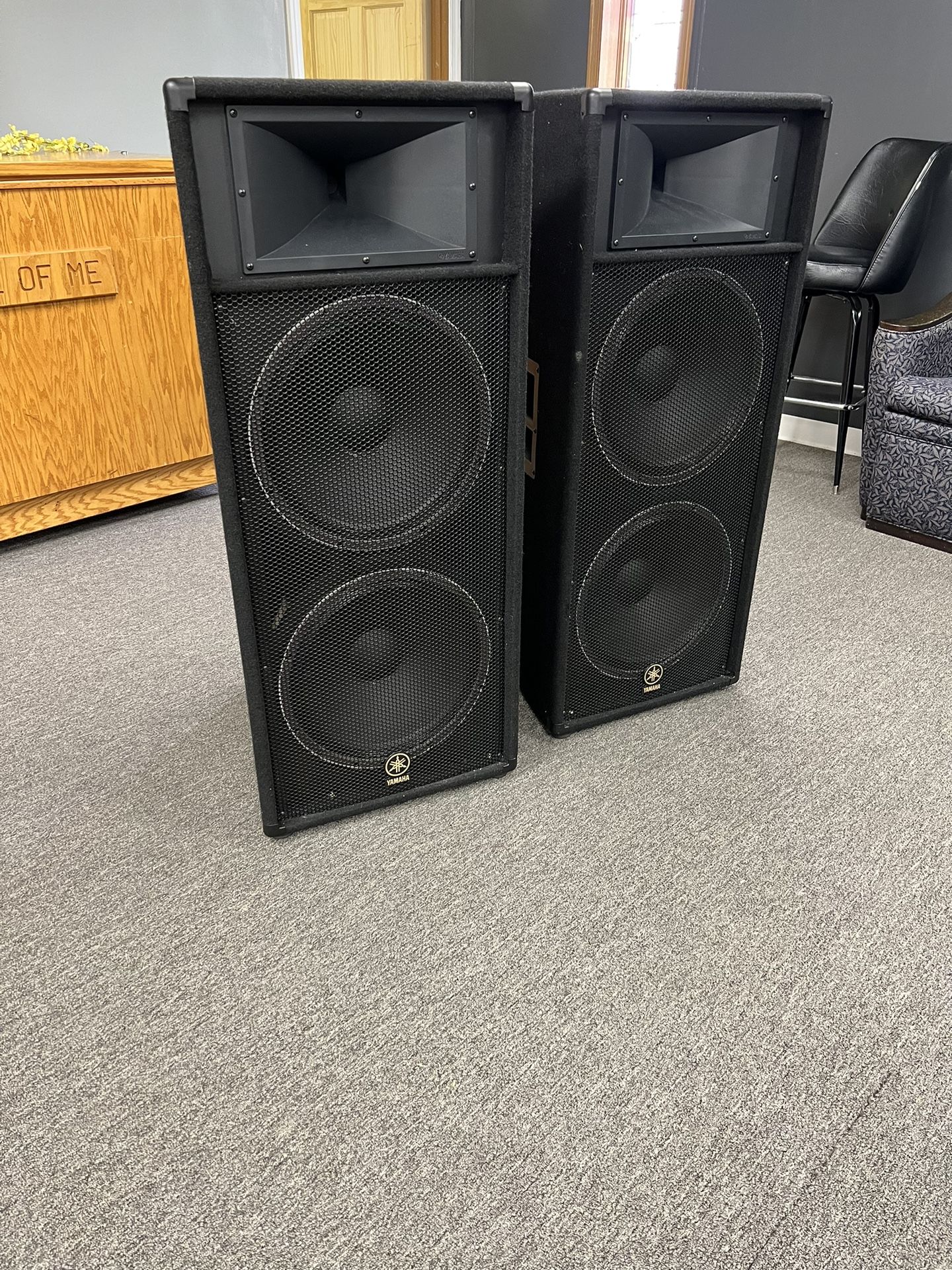 Yamaha S215V Speakers for Sale in East Lansdowne, PA - OfferUp