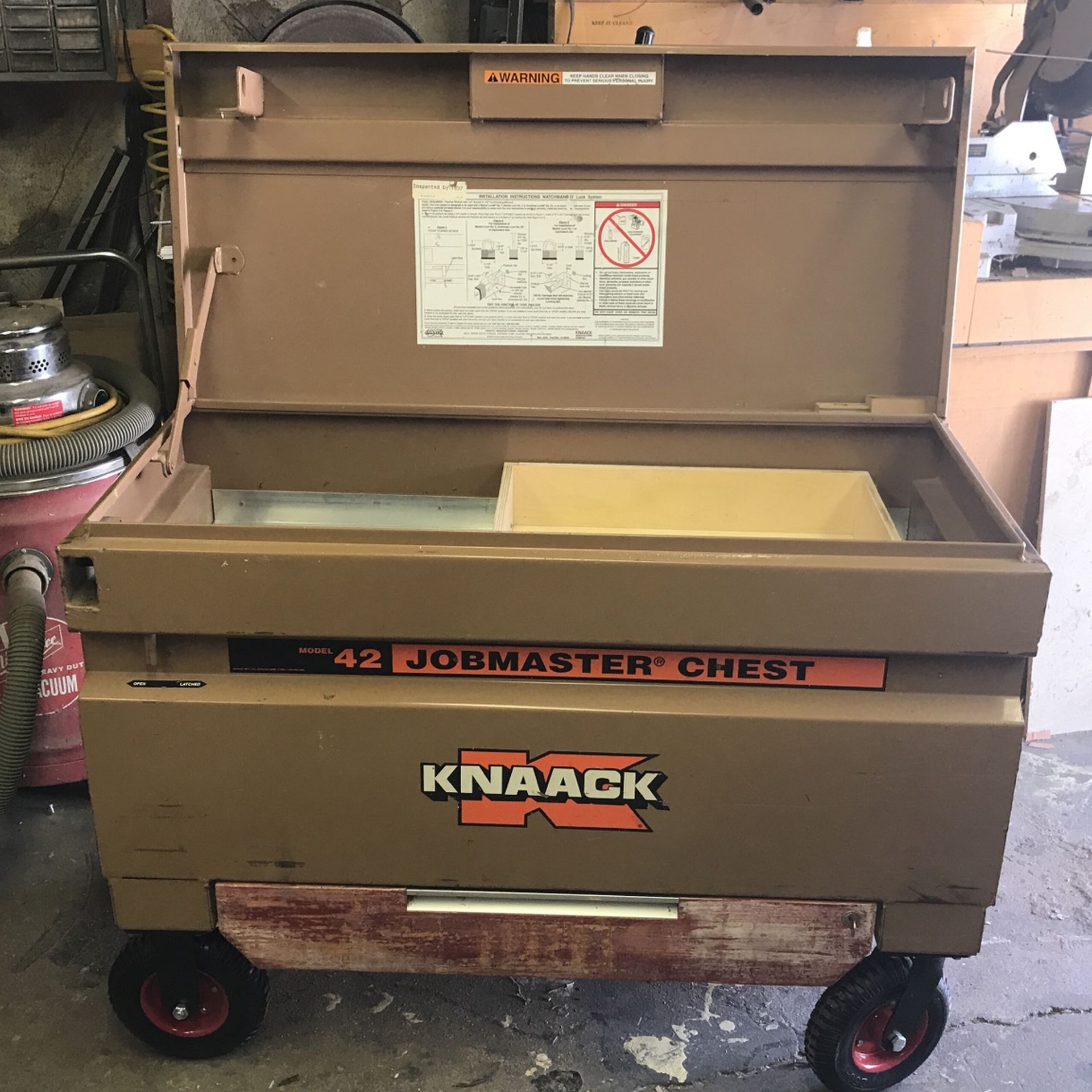 42” Knaack Job master Gang box for Sale in Los Angeles, CA - OfferUp