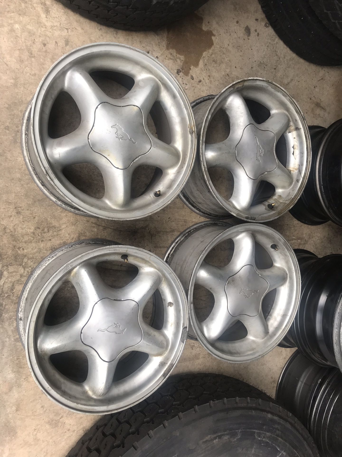 Used tires/ used rims for Sale in Houston, TX - OfferUp