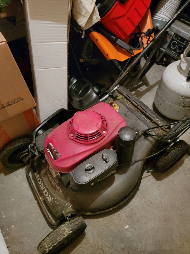 Honda Commercial Mower HRC216 for Sale in Everett, WA - OfferUp