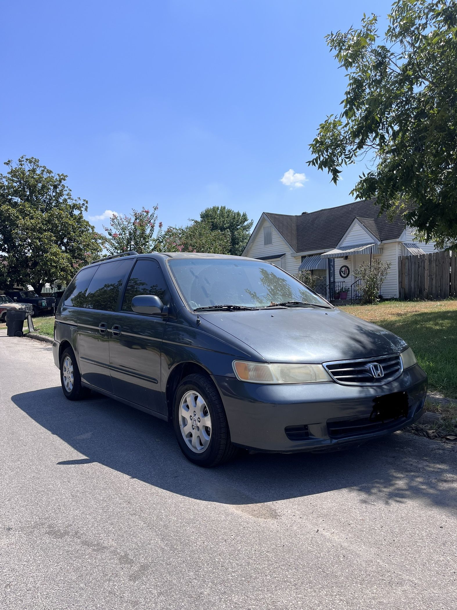 2004 Honda Minivan