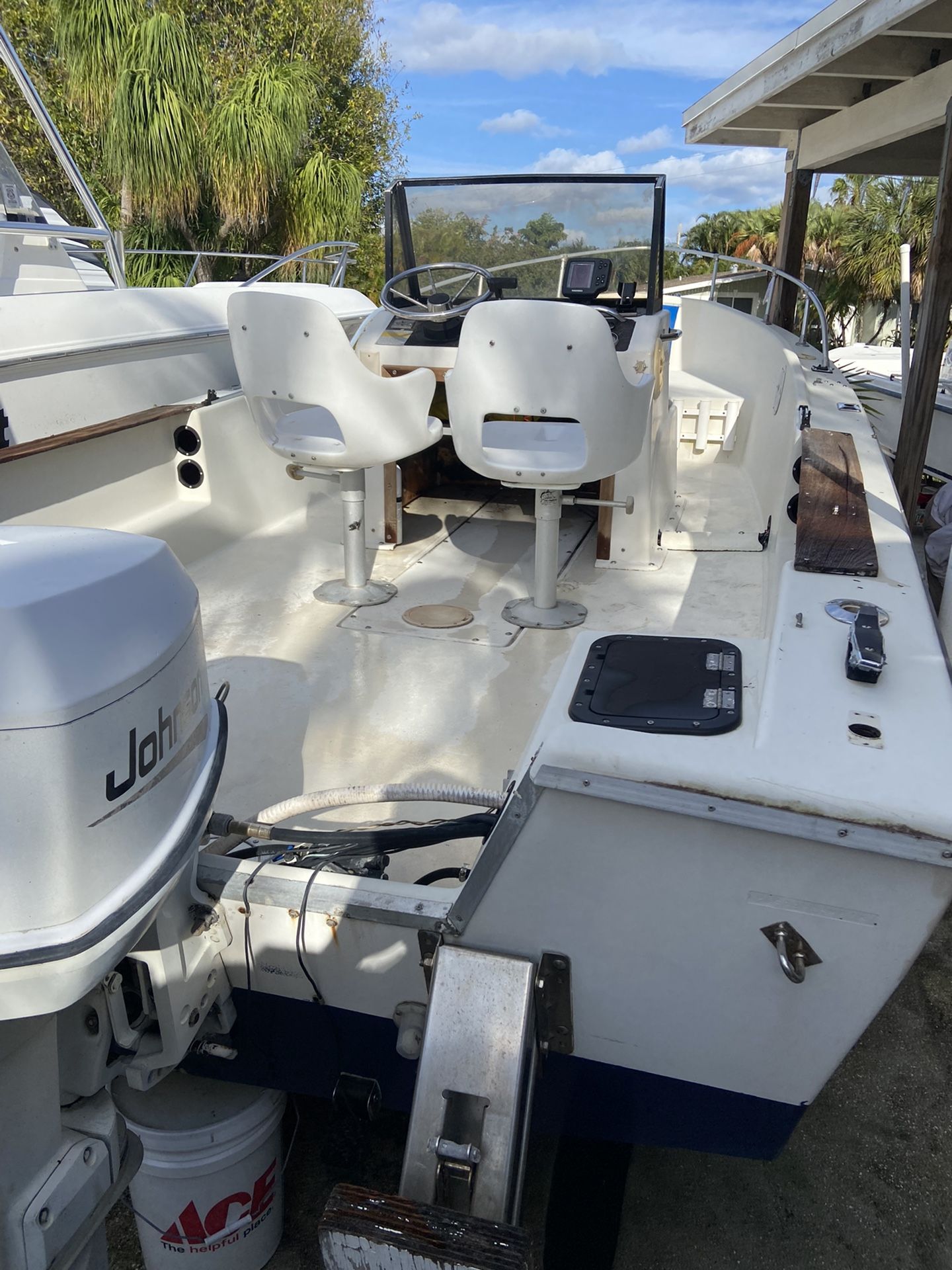 1981 Proline Center console for Sale in Lake Worth, FL - OfferUp