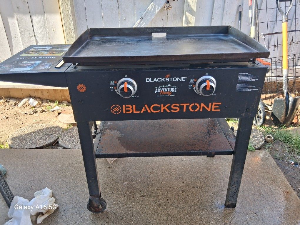 Blackstone Grill for Sale in Modesto, CA - OfferUp