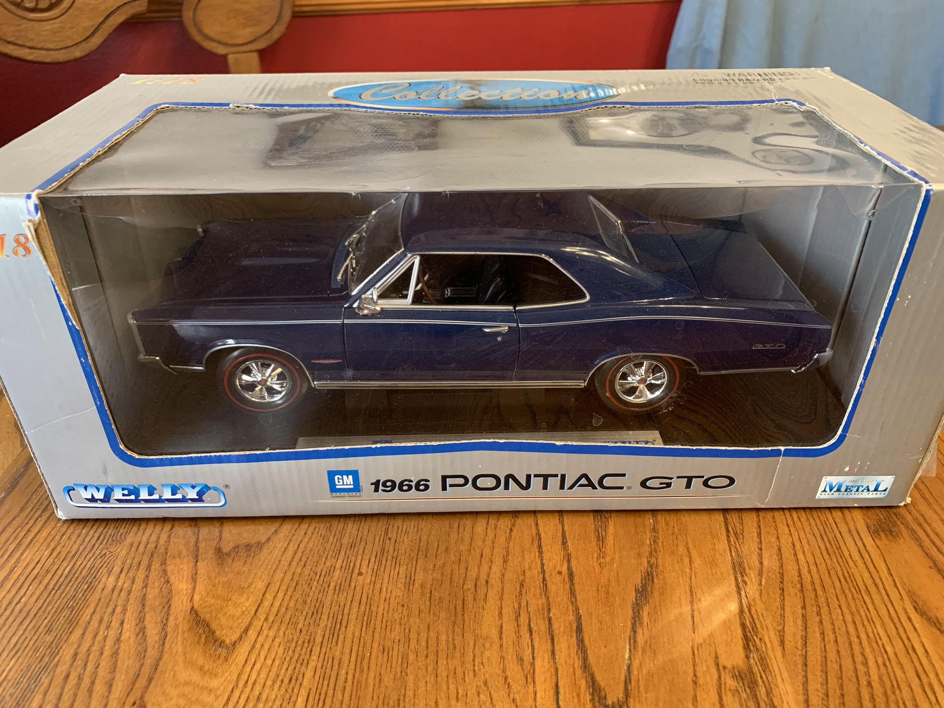 Welly Die Cast Car 1966 Pontiac GTO for Sale in Westchester, IL - OfferUp