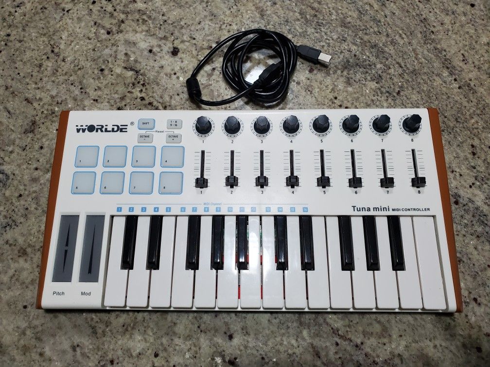 WORLDE TUNA Ultra-Portable 25-Key USB MIDI Keyboard Controller "SOLD AS ...