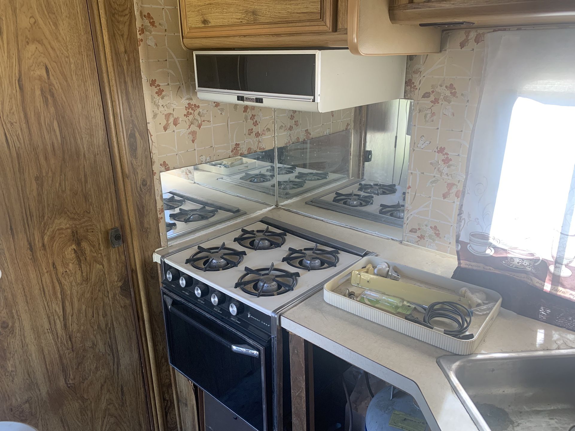 1982 Ford / Tioga RV Tioga for Sale in Rialto, CA - OfferUp