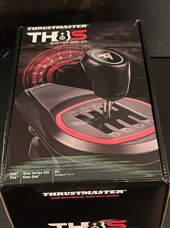 Th8s Thrustmaster Shifter for Sale in Bakersfield, CA - OfferUp