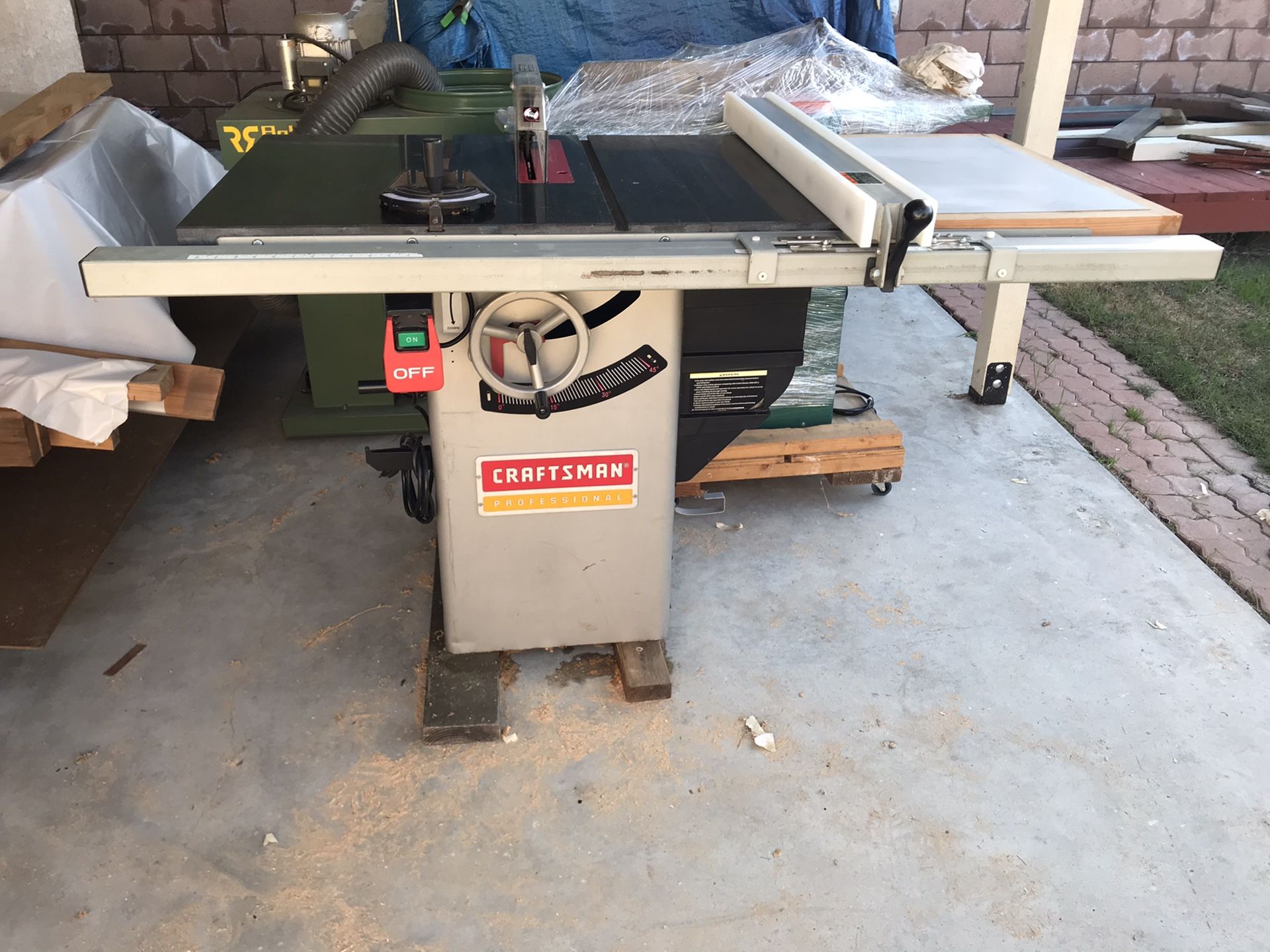 Craftsman pro cabinet table saw for Sale in Whittier, CA - OfferUp