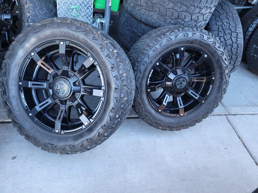 20" Anthem Off-Road Wheels 5 Lugs Universal RAM & JEEPS for Sale in Las ...