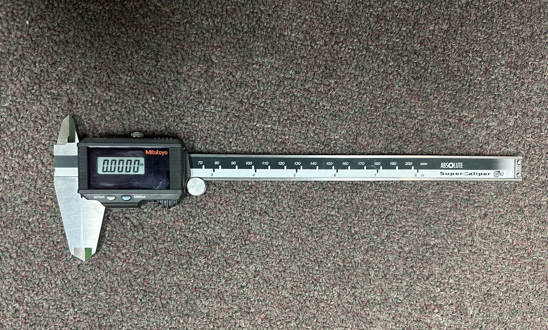 Mitutoyo Solar Digimatic 8” Caliper for Sale in Katy, TX - OfferUp