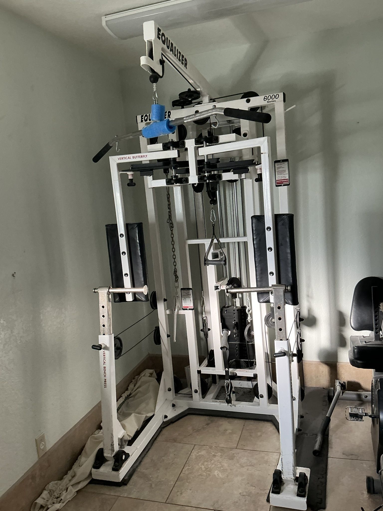 Equalizer 6000 Multi Gym For Wheelchair for Sale in El Cajon, CA - OfferUp