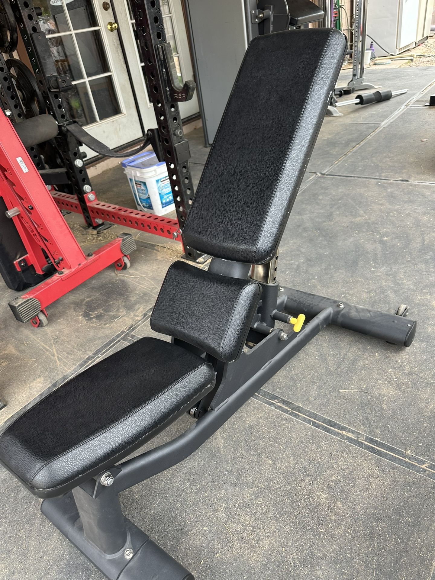 Commercial Adjustable Weight Bench for Sale in Scottsdale, AZ - OfferUp