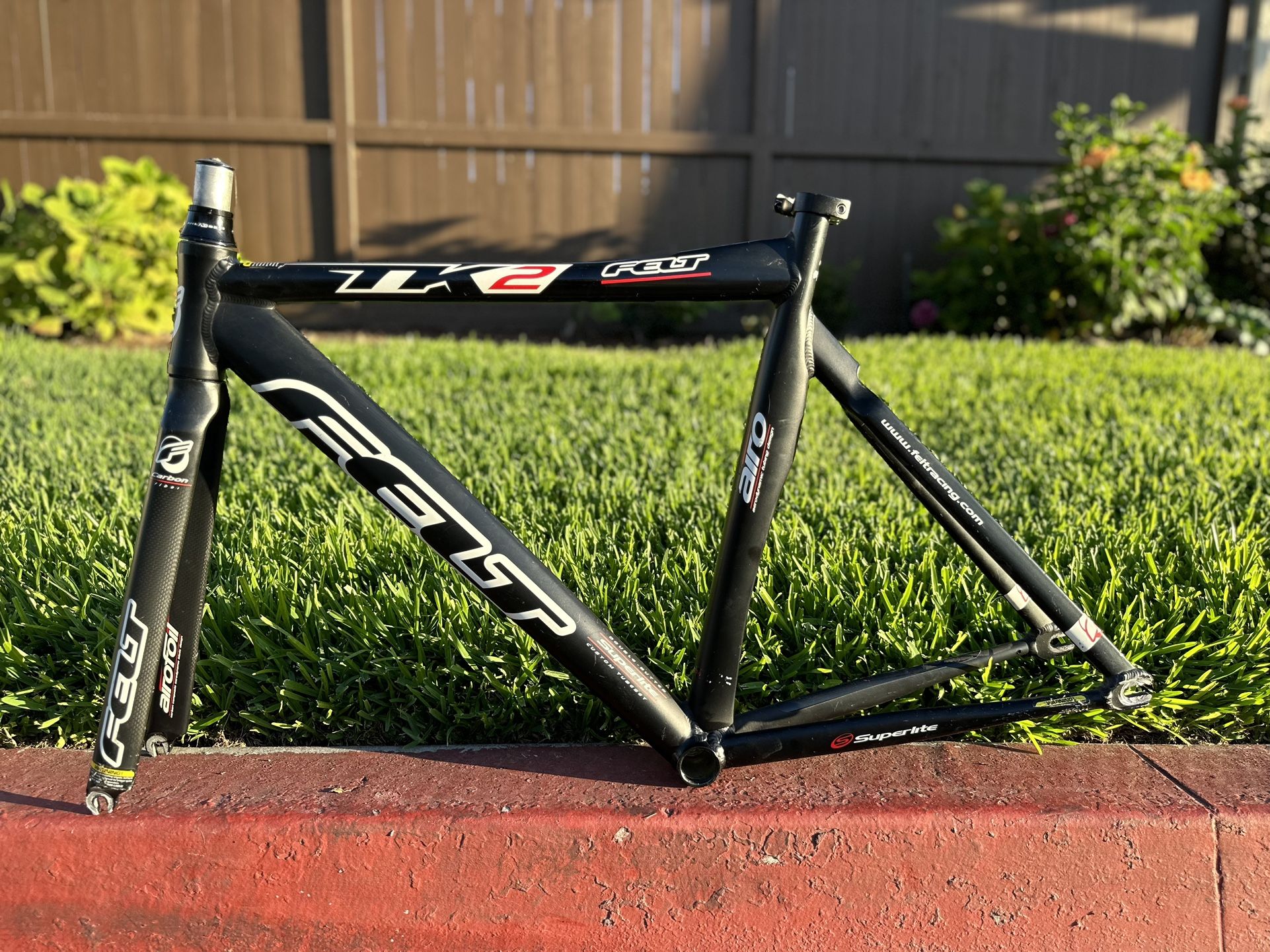 FELT TK32 52cm Track/ Fixed Gear / Single Speed Frameset for Sale in ...