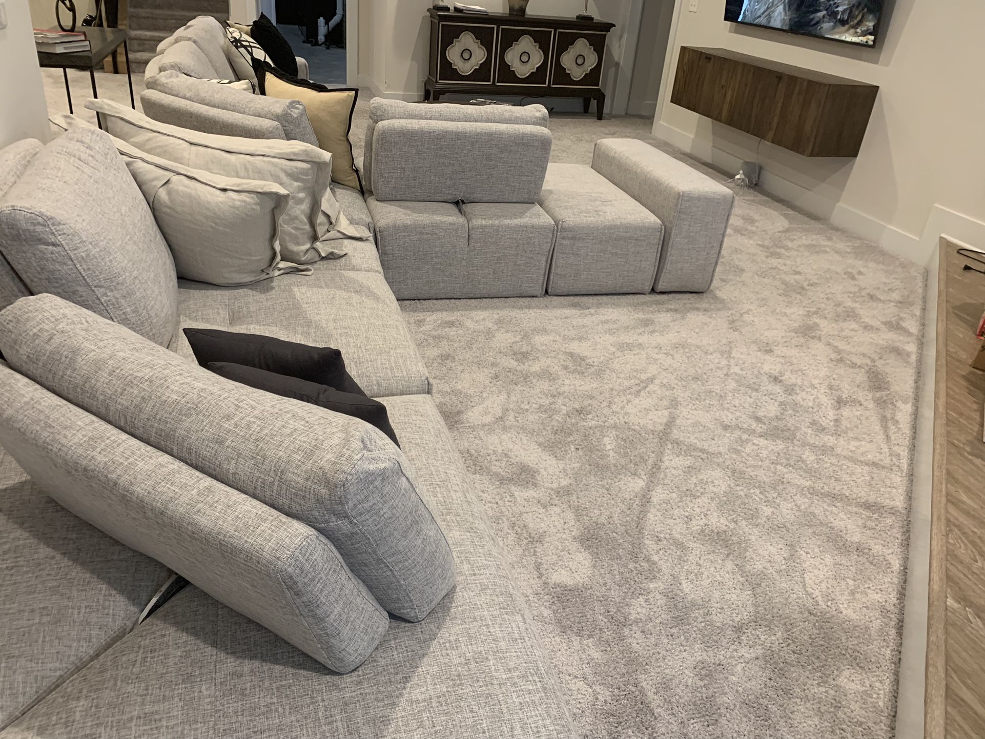 Builders Design Bob Webb Model Home Sectional Couch for Sale in Plain ...