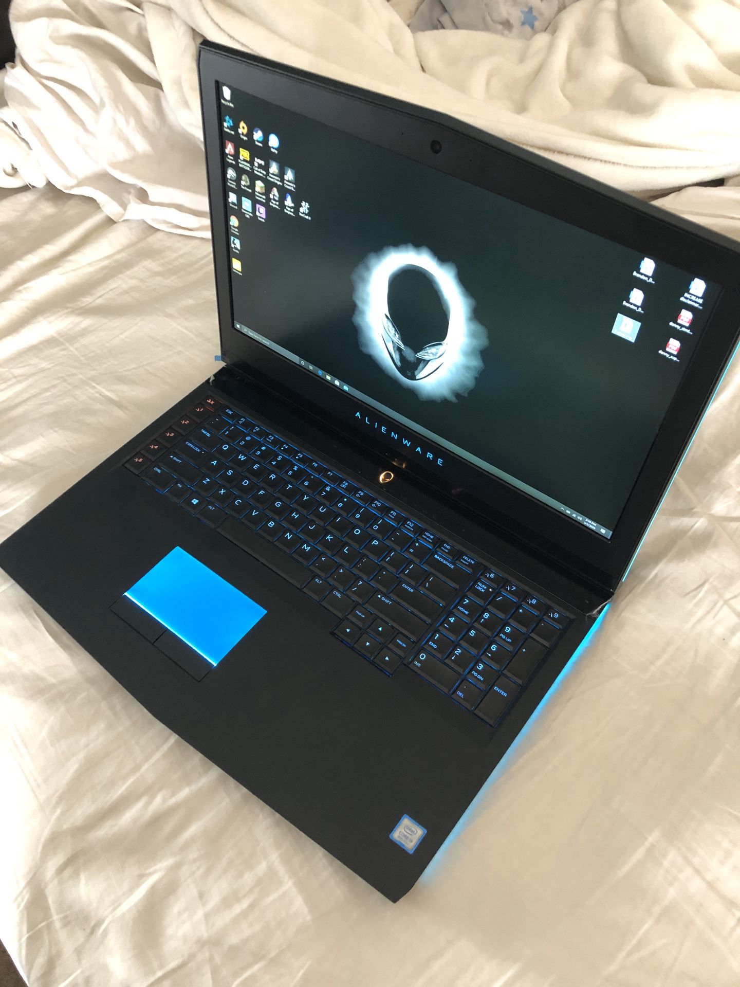 Alienware 17 R5 gaming computer for Sale in Chula Vista, CA - OfferUp