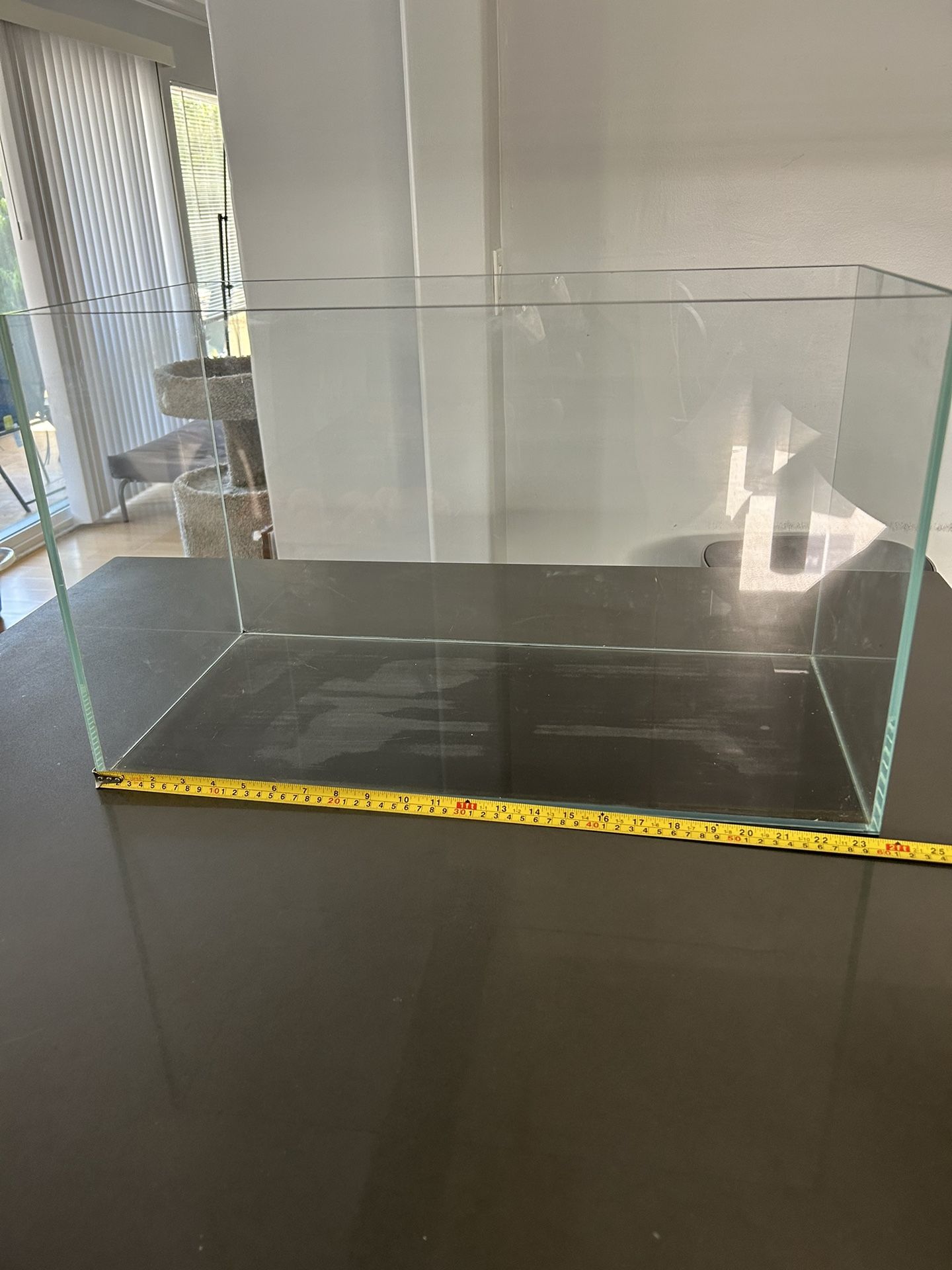 16 Gallon Waterbox Aquarium for Sale in West Los Angeles, CA - OfferUp