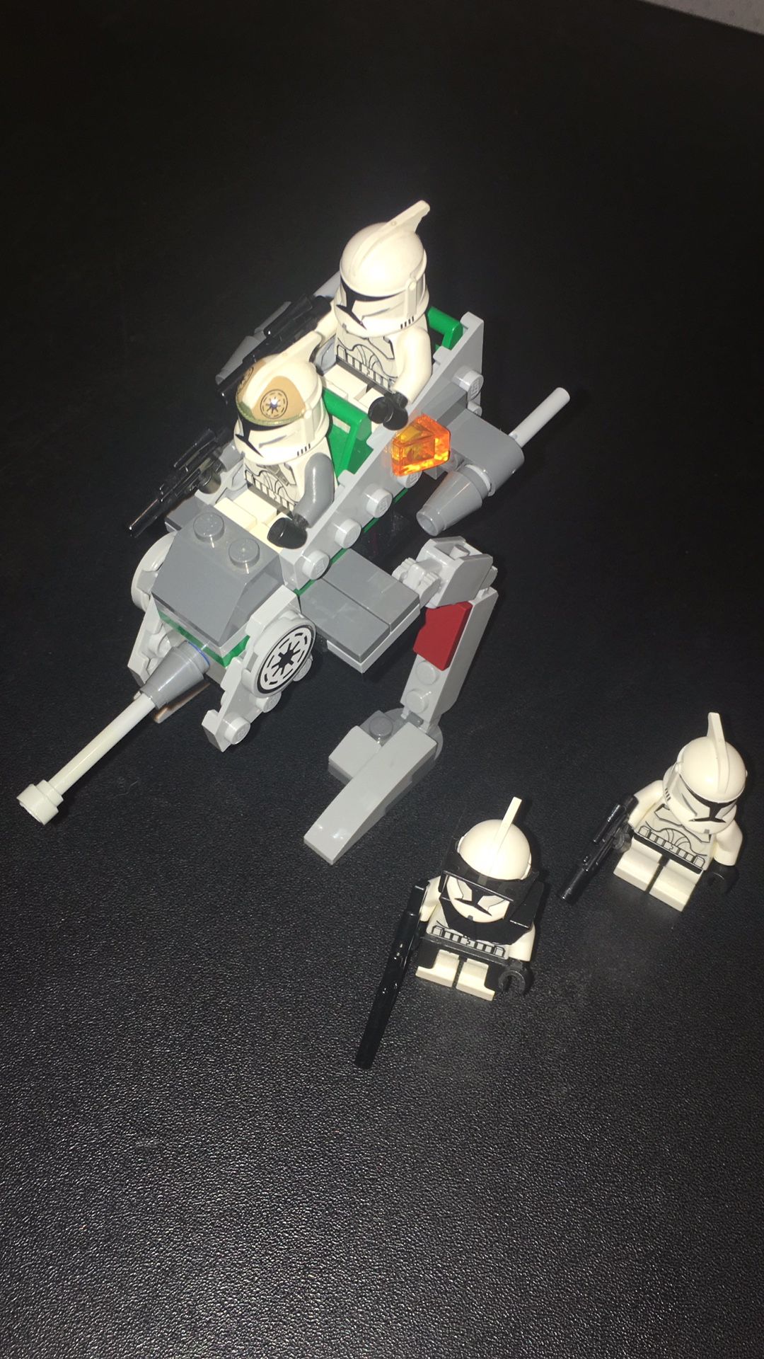 Lego Star Wars Clone Walker Battle Pack for Sale in Montclair, CA - OfferUp