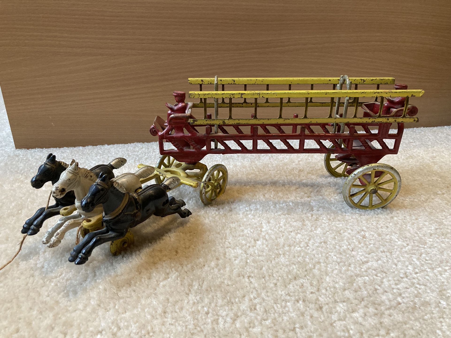 Vintage Cast Iron 3 Horse Drawn 31” Hook & Ladder Fire Engine Poss ...