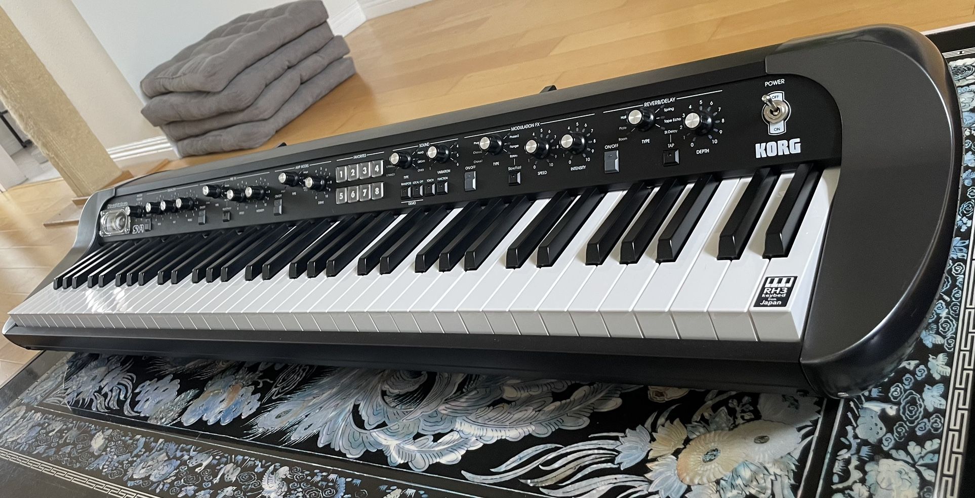 -MINT- Korg SV-1 Electric Piano -73key for Sale in Los Angeles, CA - OfferUp