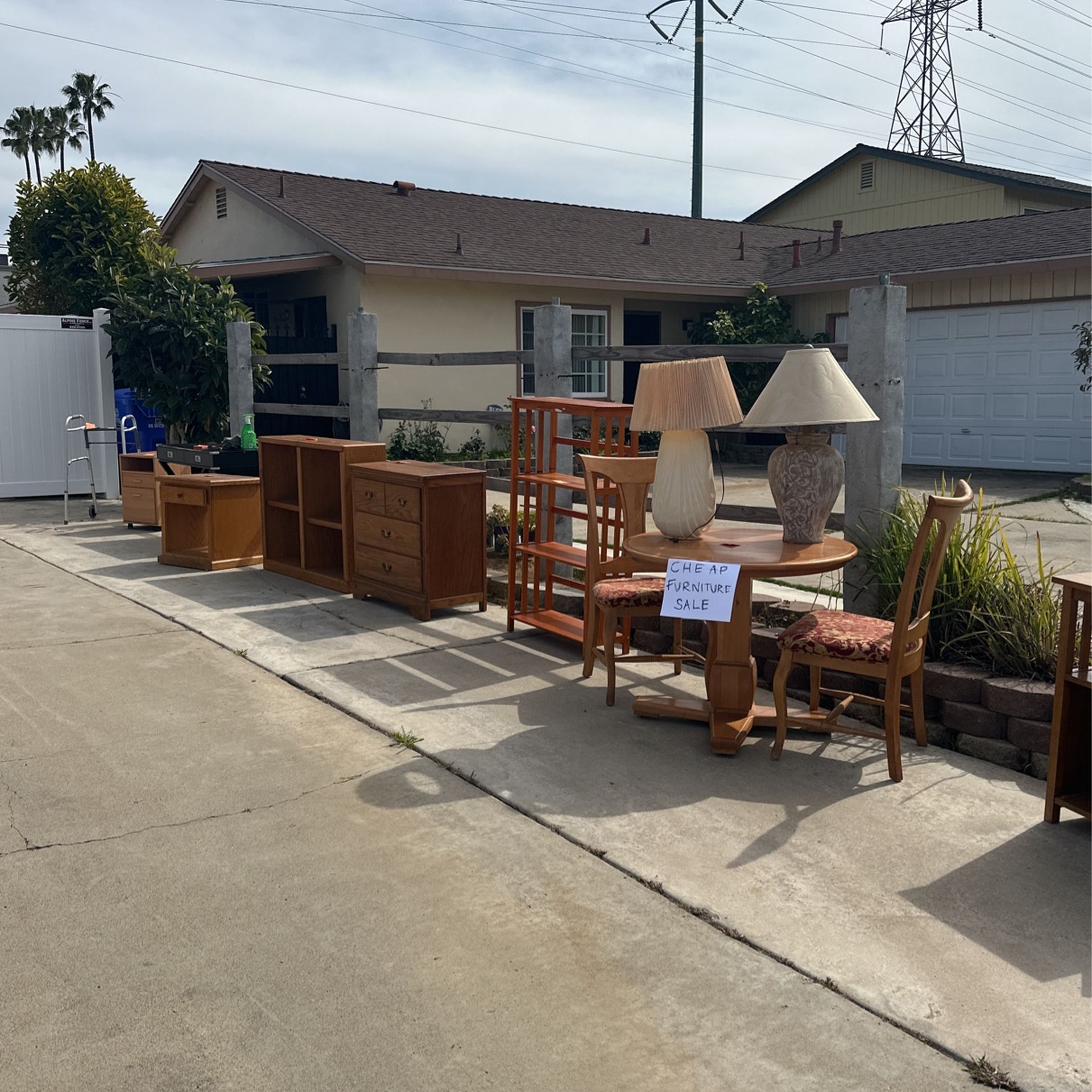 Estate Sale - MUST GO TODAY for Sale in San Diego, CA - OfferUp
