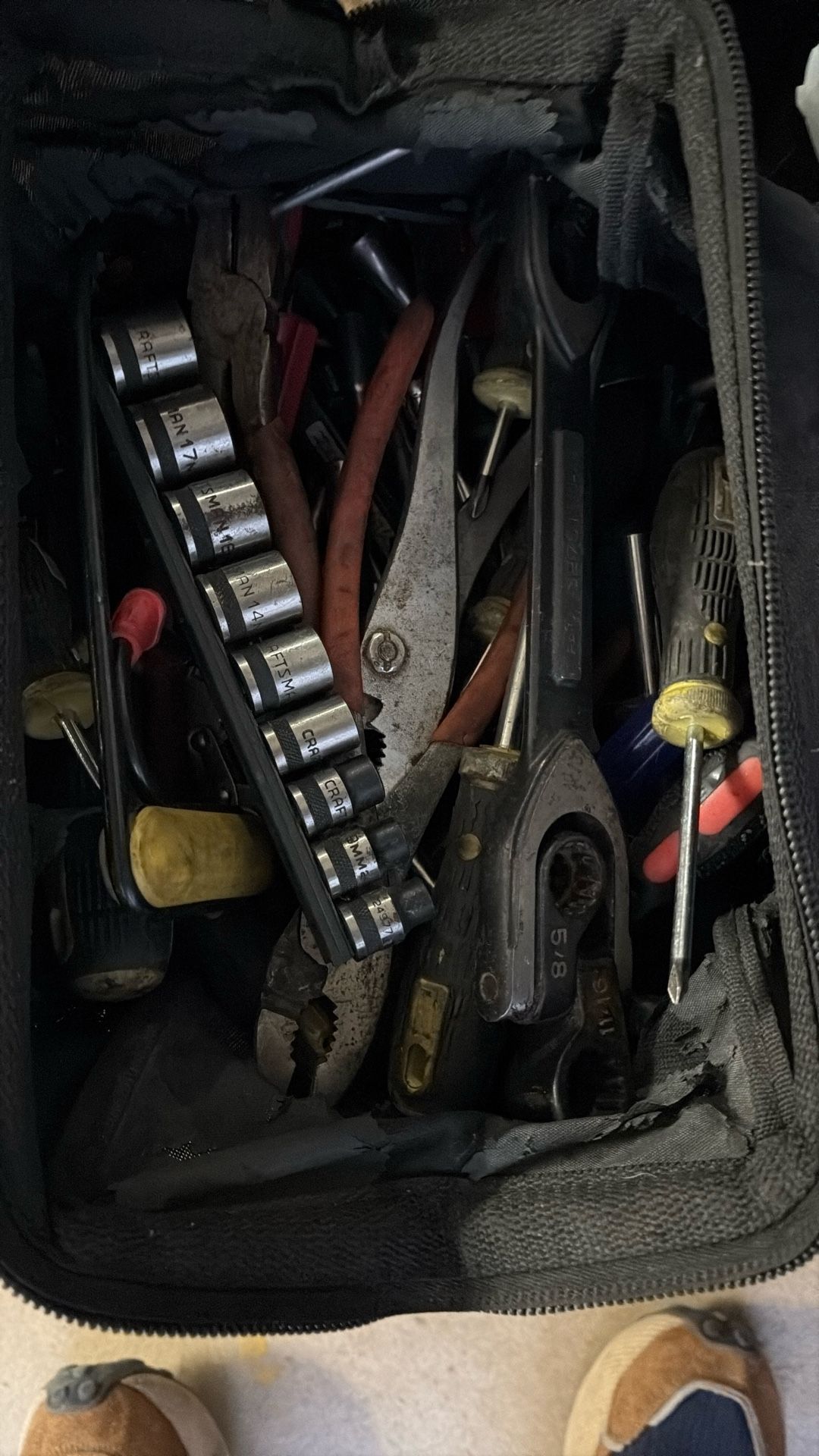 Bag Of Mixed Hand Tools for Sale in San Antonio, TX - OfferUp