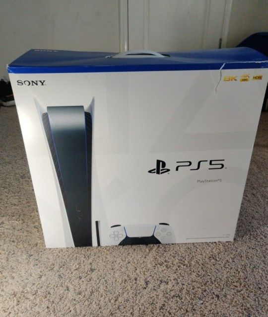 PS5 DISC VERSION WITH BOX EXCELLENT CONDITION for Sale in Moreno Valley ...