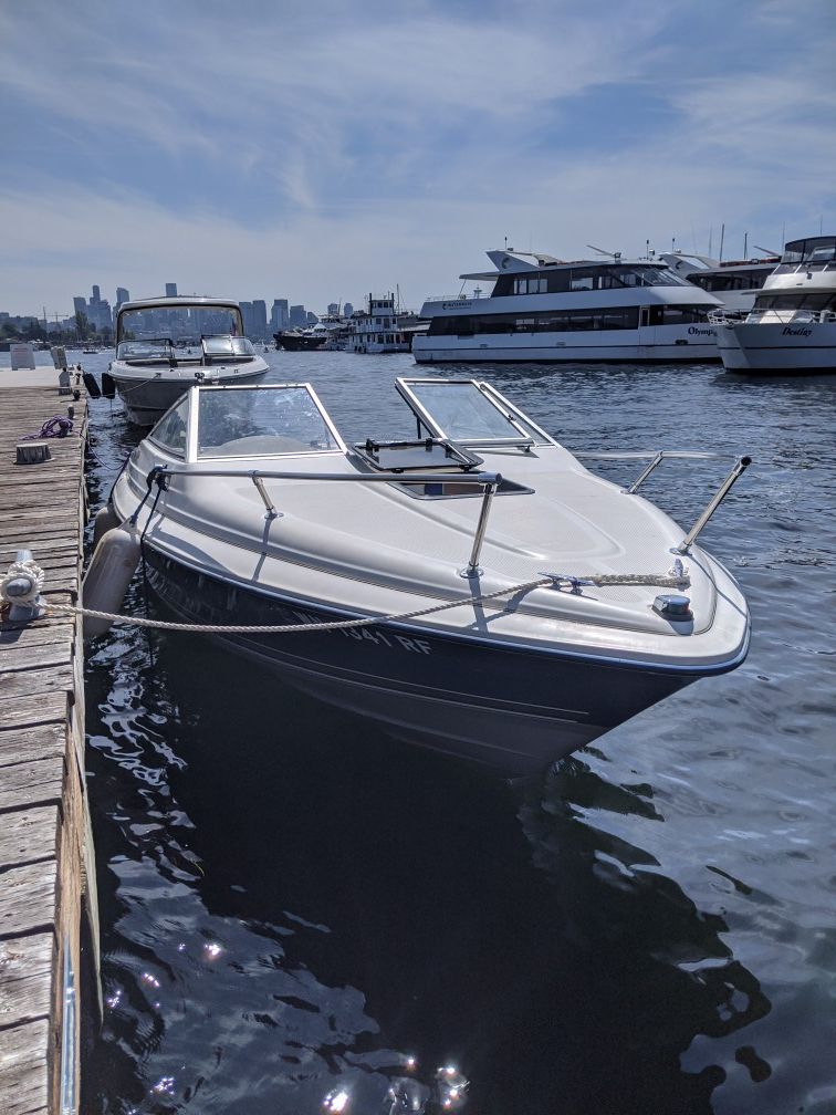 Maxum 20' boat with trailer for Sale in Seattle, WA - OfferUp