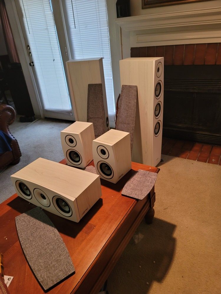 Jamo 5 Piece Speaker Set for Sale in Garland, TX - OfferUp