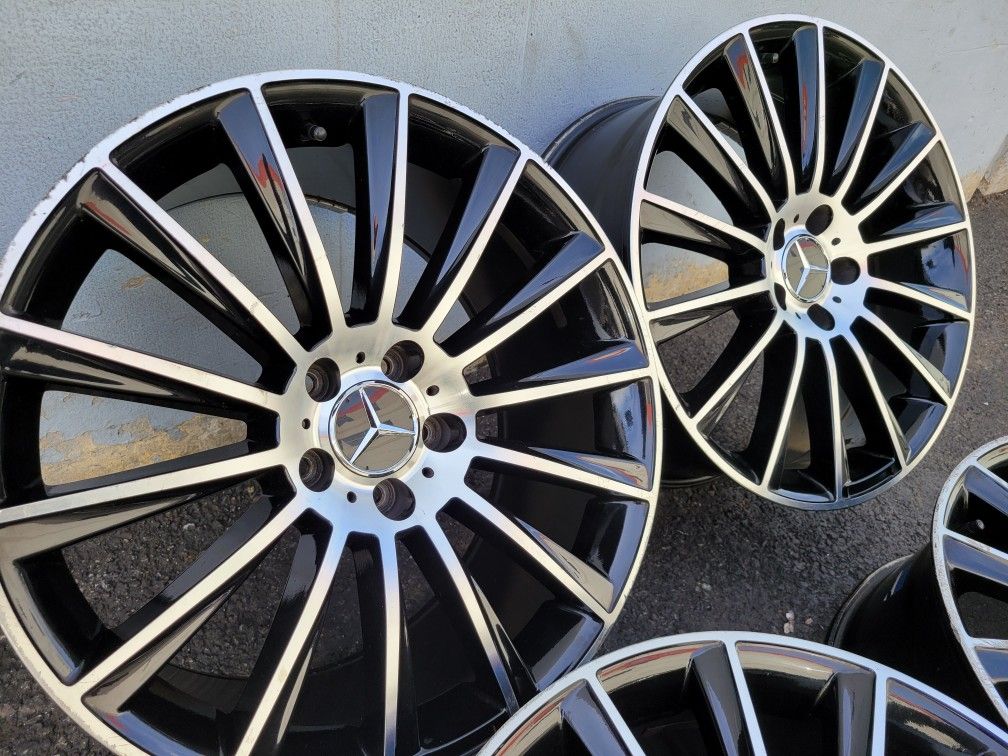 19" Mercedes Benz rims/wheels for Sale in Orange, CA - OfferUp