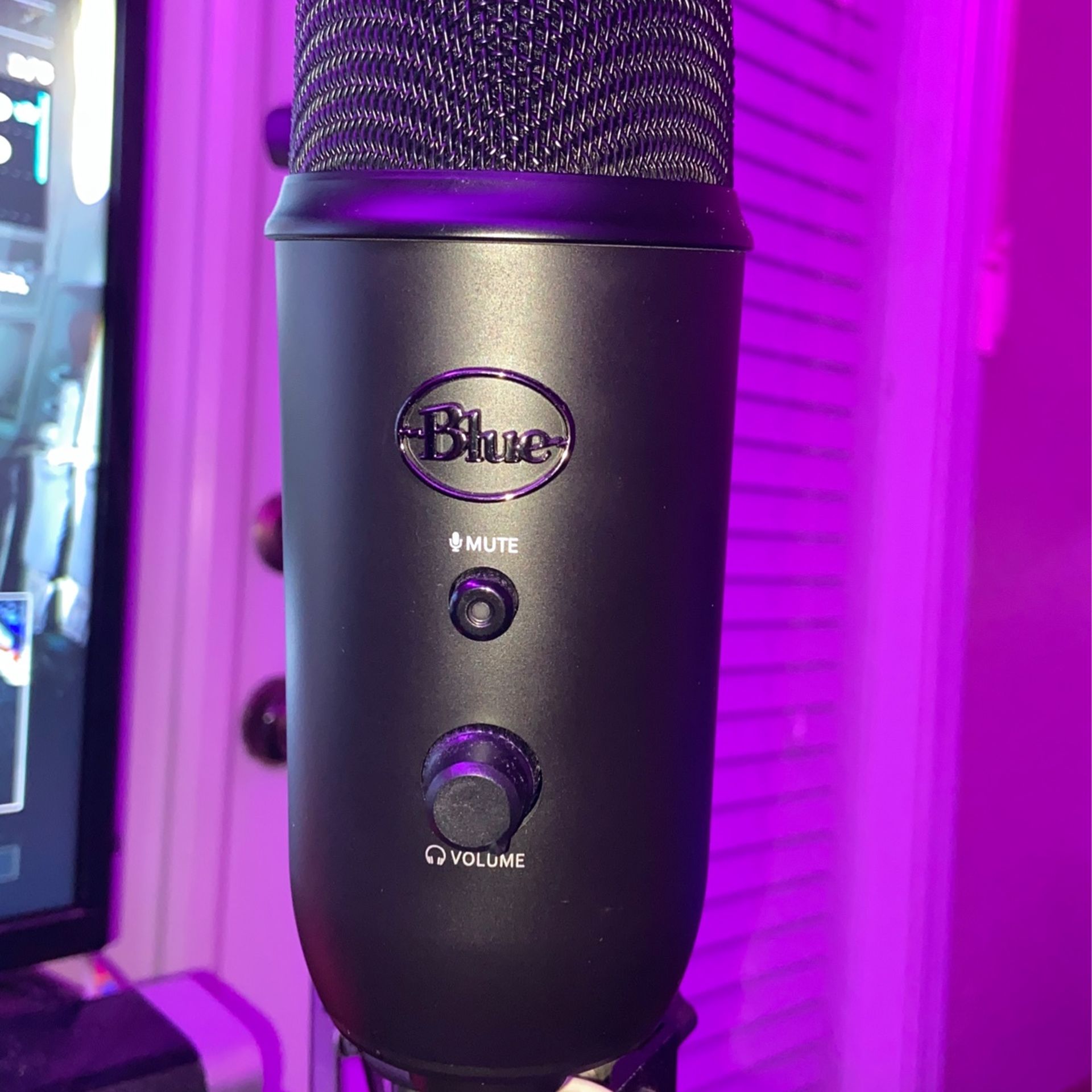 Blue Yeti Mic For Sale In Hollywood FL OfferUp blue-yeti-mic-for-sale-in-hollywood-fl-offerup