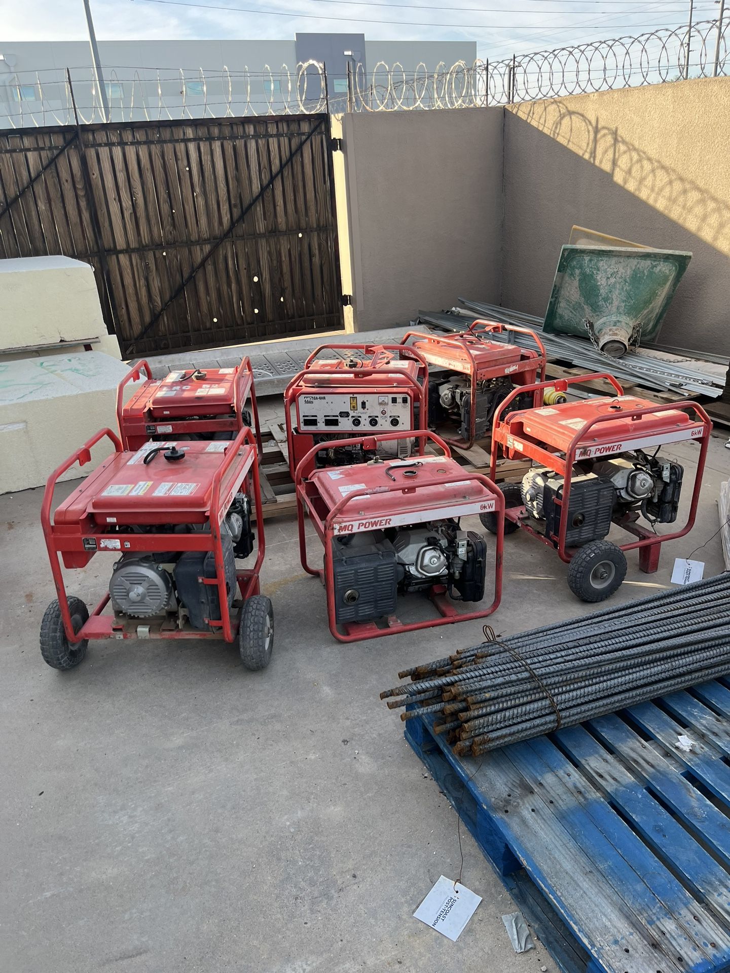 Multiquip Generator 6kw for Sale in Phoenix, AZ - OfferUp