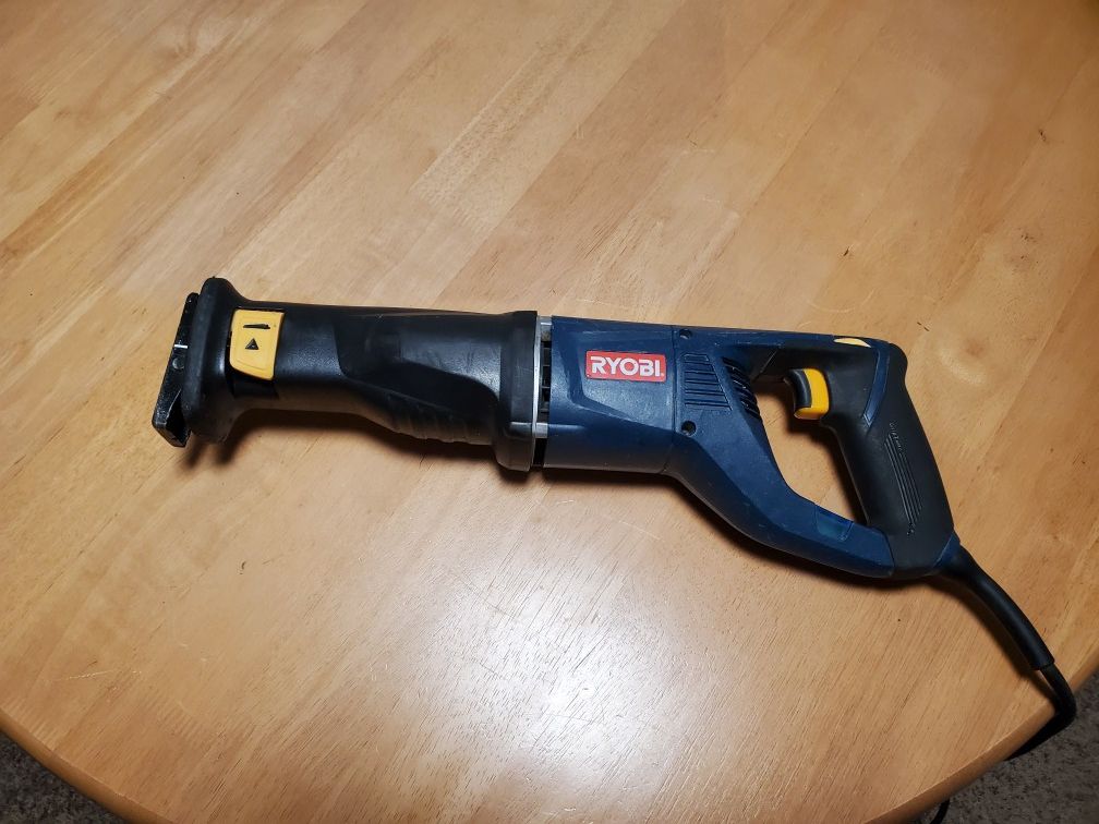 Ryobi Variable Speed Reciprocating Saw. Excellent Working Condition ...