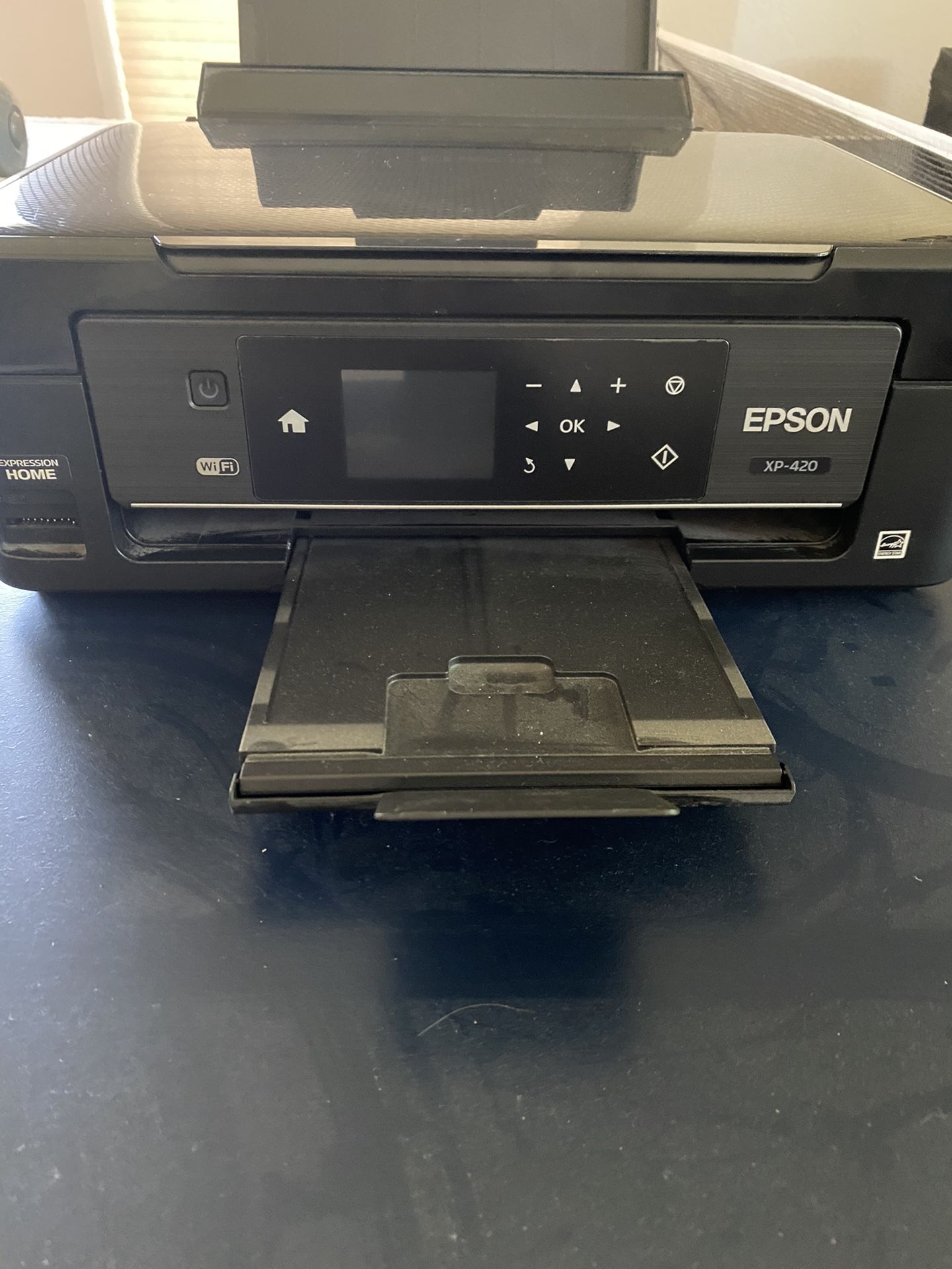 Epson XP-420 printer with scanner. Includes extra ink cartridges ...