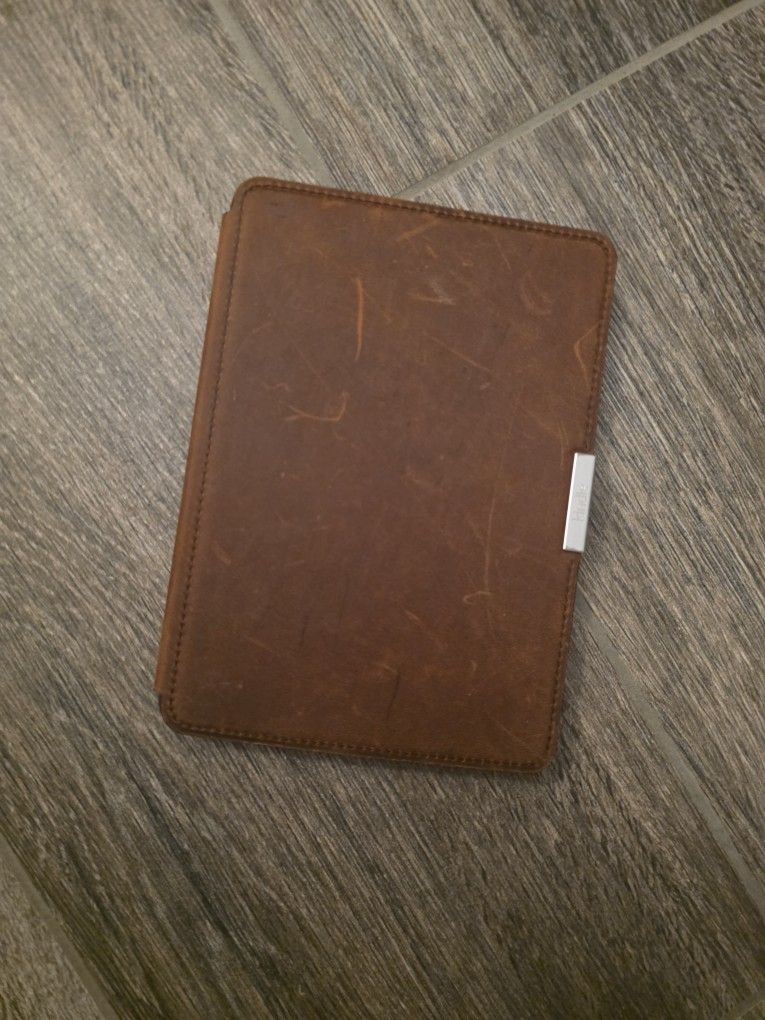 Kindle Leather Paperwhite Leather Case 6th Generation for Sale in Las ...