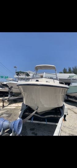 2001 Trophy 1802 WA for Sale in Fort Lauderdale, FL - OfferUp