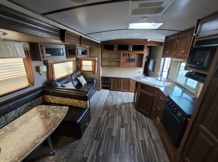 2015 Dutchman Denali Lite for Sale in Fontana, CA - OfferUp