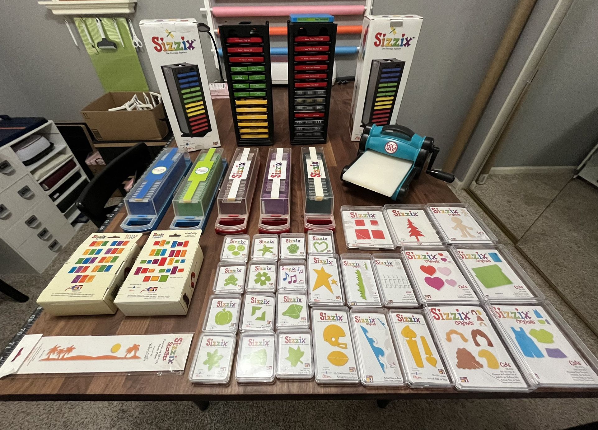 My ENTIRE Sizzix & Die Cutting Collection for Sale in Elk Grove, CA ...
