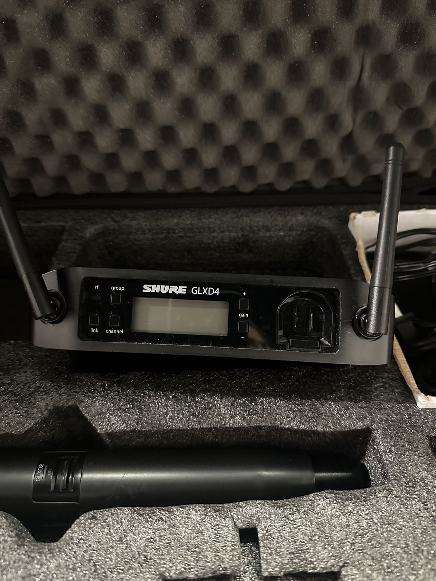Shure Wireless Microphone for Sale in Spring Valley, CA - OfferUp