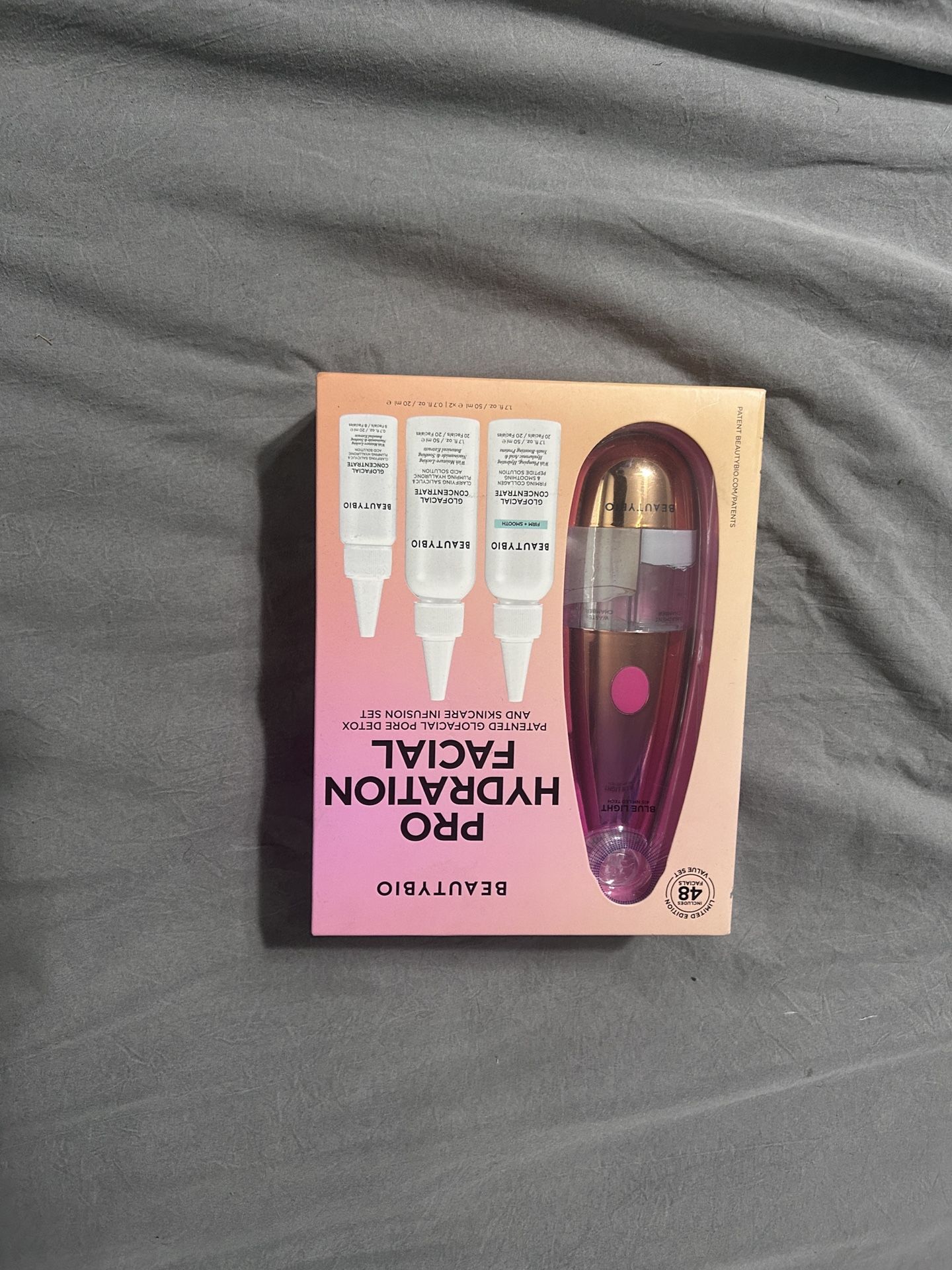 WOMENS HYDRATION FACIAL KIT for Sale in Los Angeles, CA - OfferUp