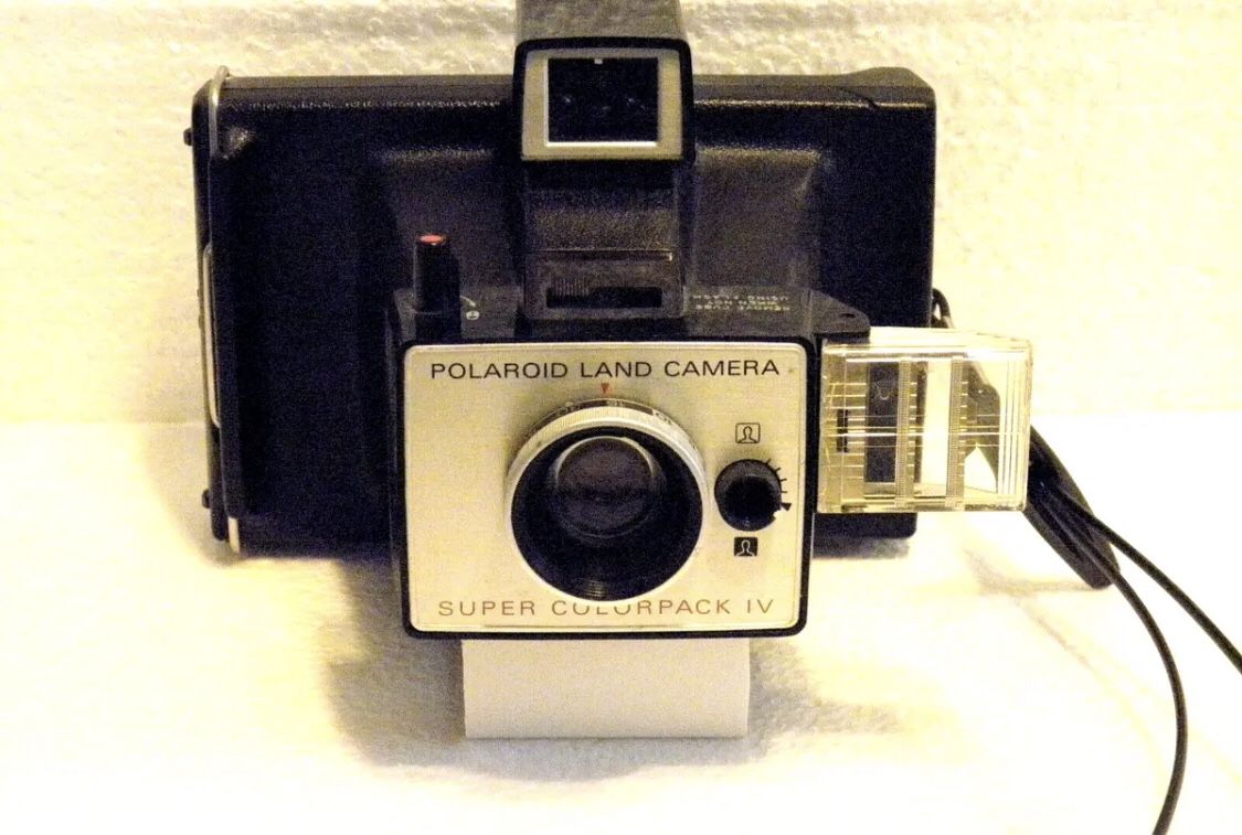 Polaroid Land Iv