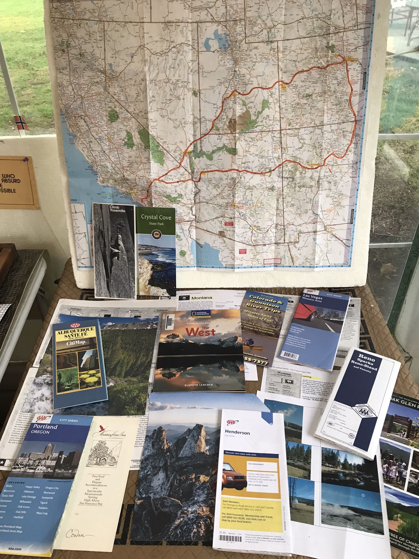 FREE! MAPS - Western USA Paper Maps. for Sale in Orange, CA - OfferUp