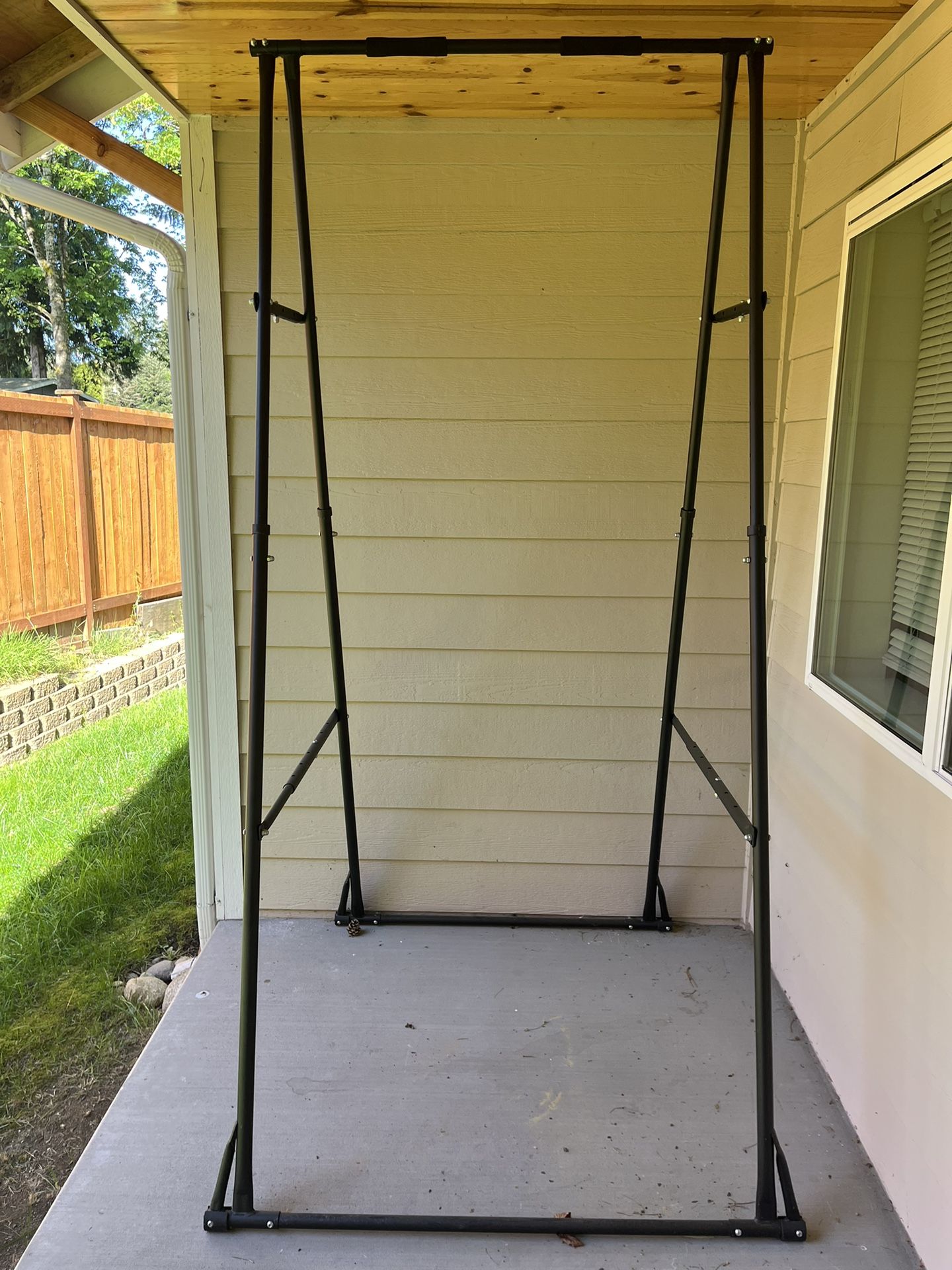 Pull Up Bar for Sale in Lynnwood, WA - OfferUp