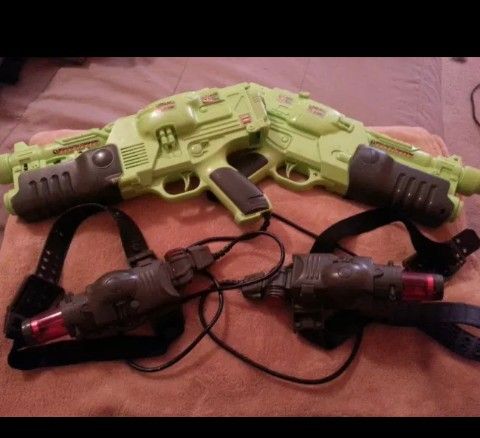 Retro* Early 90s Electronic Survivor Shot Laser Tag by Hasbro (Set of 2 ...