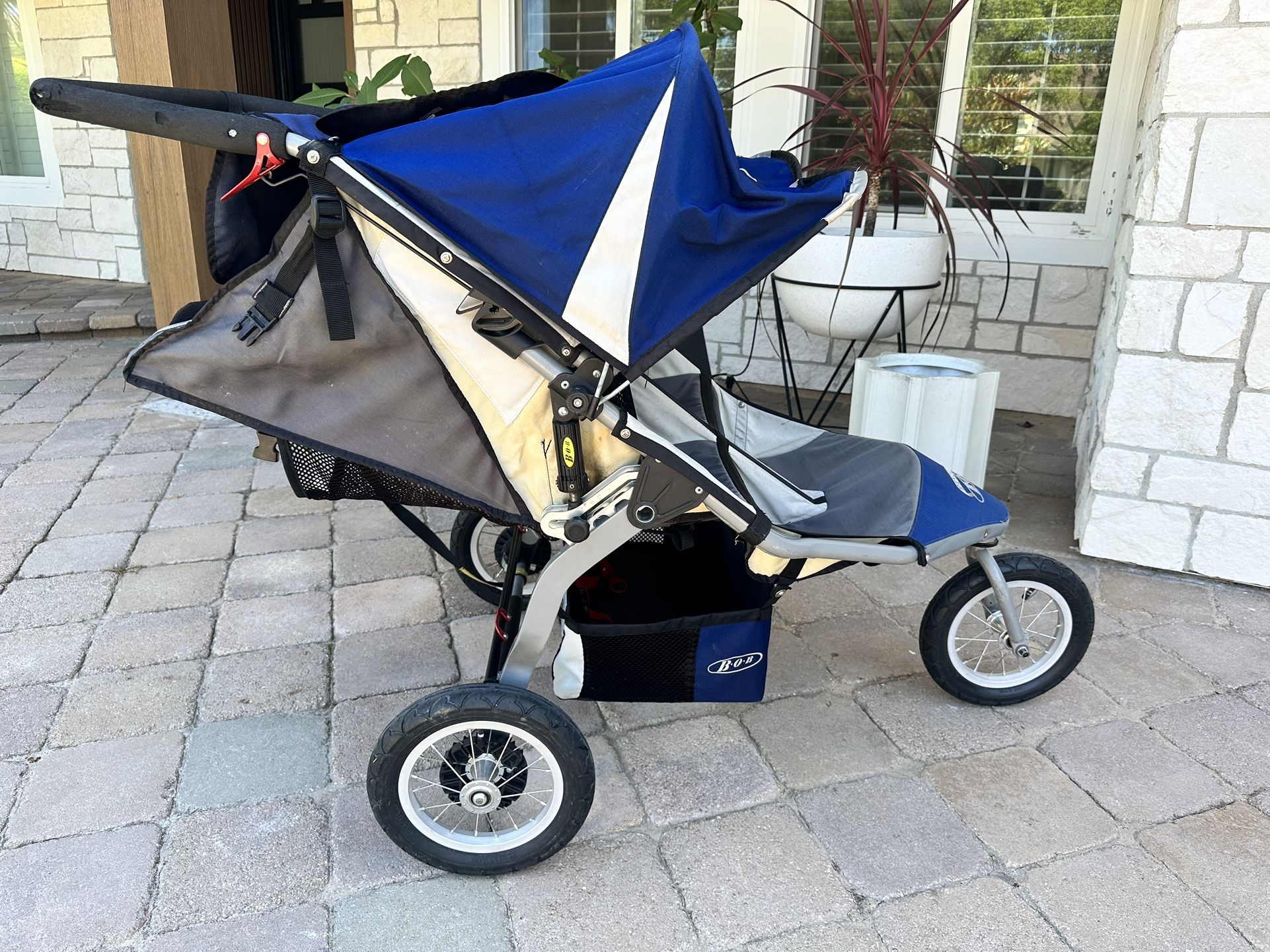 Double Bob Stroller for Sale in San Juan Capistrano, CA - OfferUp
