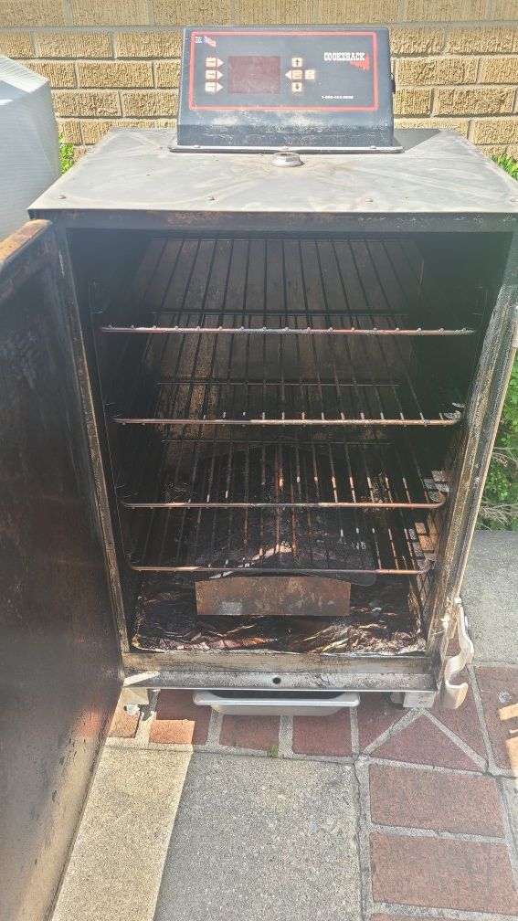 Cookshack Amerique SM066 Professional Smoker for Sale in Lincolnwood ...
